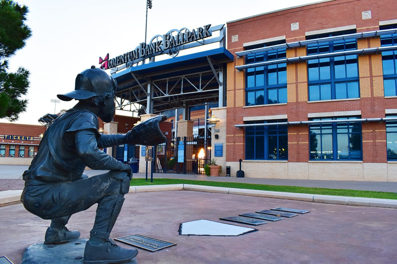 RockHounds to hold moment of silence for Bailey Martin and Jayda Floyd ...